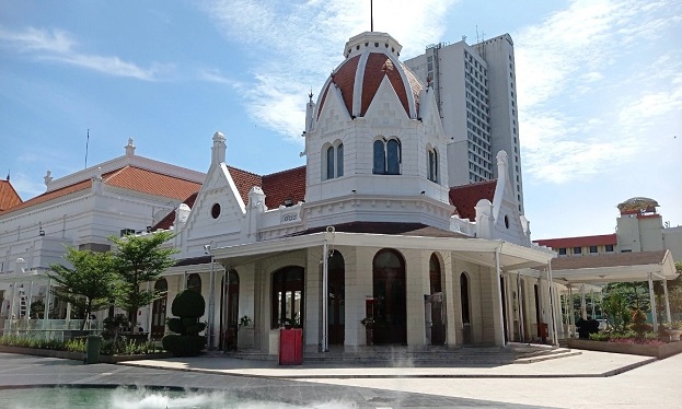 Balai Pemuda – Direktori